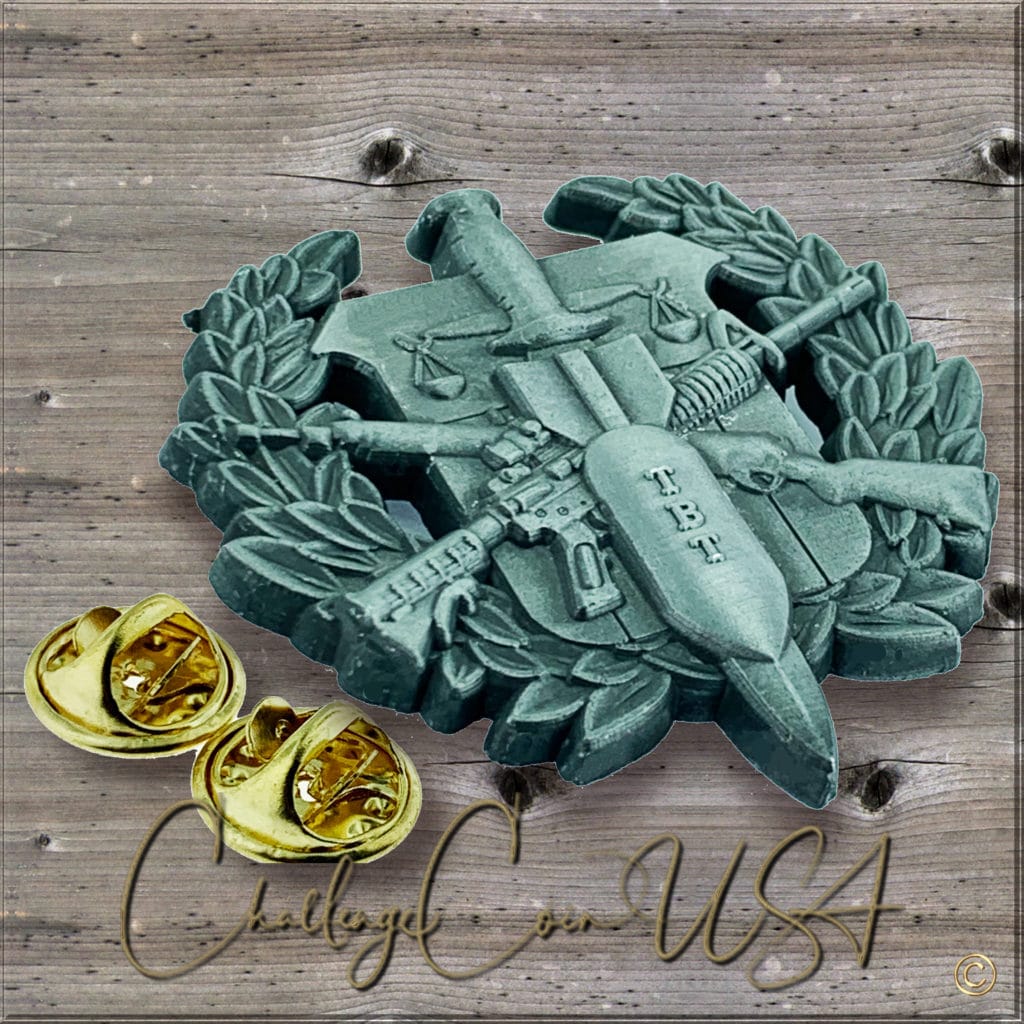 ChallengeCoinUSA Tactical Bomb Technician Uniform Pin 928.202.0992