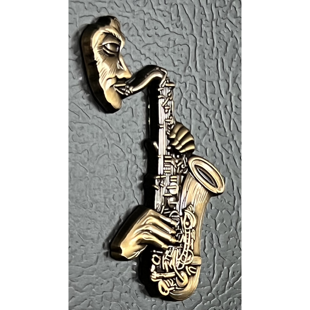 ChallengeCoinUSA Saxophone Player Car Emblem